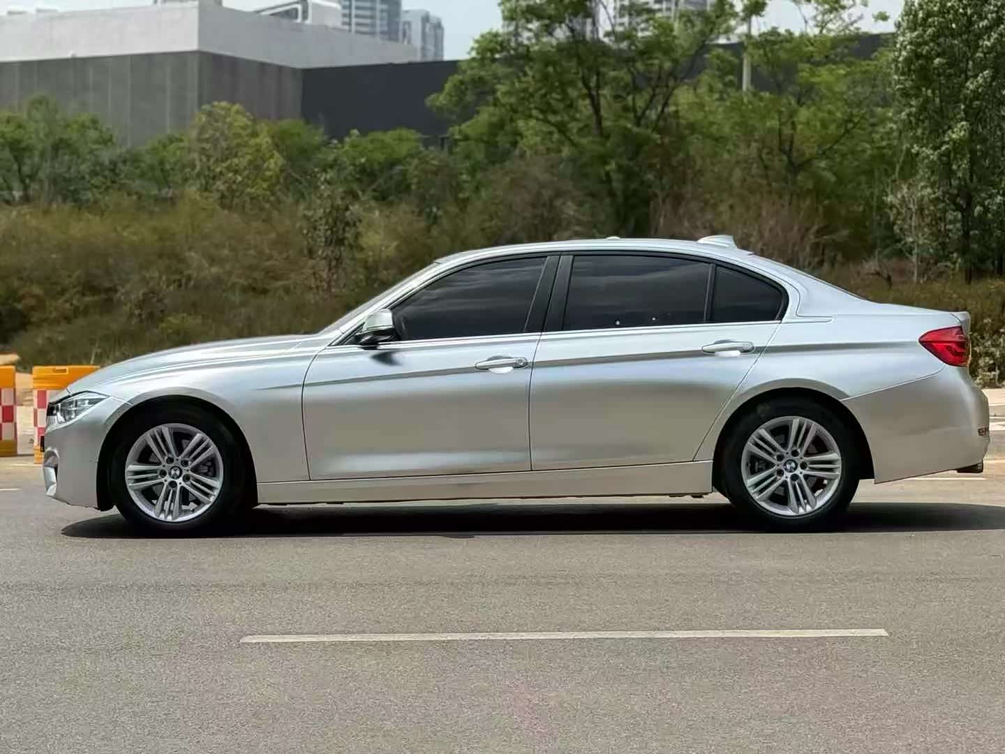 【图】17年宝马320Li ，精品车，有需要的联系我_宝马3系论坛_汽车之家论坛