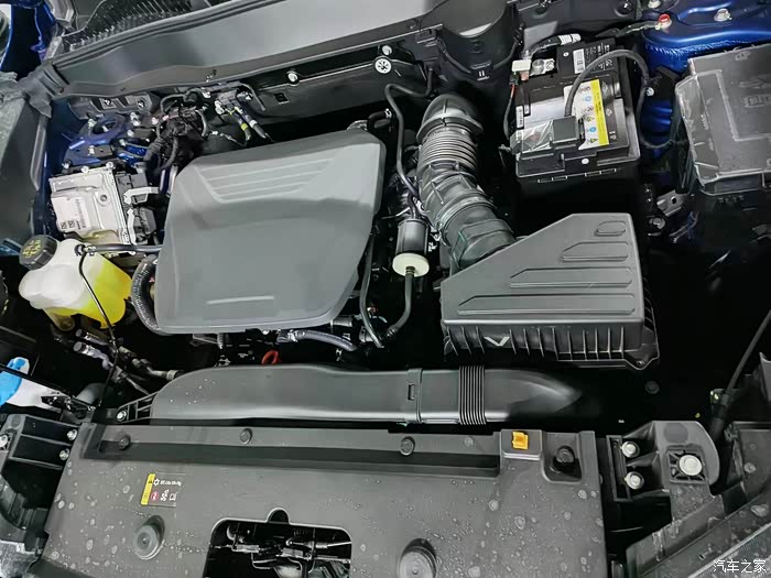 【图】第三代H6H发动机舱很工整_哈弗H6论坛_汽车之家论坛