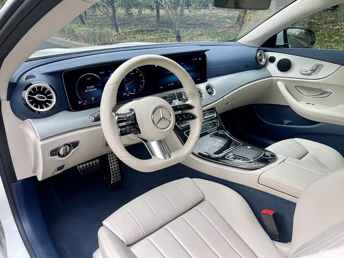 【图】出台22年上牌的奔驰E260轿跑游艇蓝内饰 22年奔驰E级(_奔驰E级论坛_汽车之家论坛