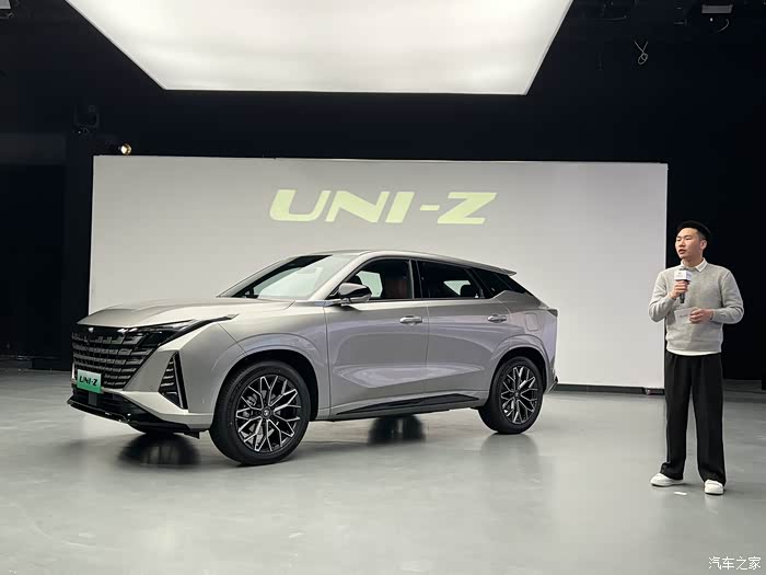 【图】期待已久的第四款uniz终于可以看到了_长安UNI-Z论坛_汽车之家论坛