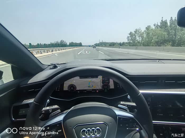 分享我的爱车奥迪A7L黑武士3.0T55TFSI使用感受。