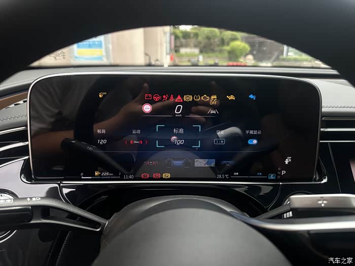 【图】2025款奔驰E300L升级HUD抬头显示和香氛系统，带来更完美用车体验_奔驰E级论坛_汽车之家论坛