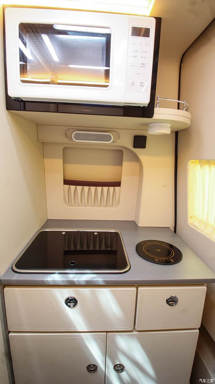 【图】公认最好的小型房车/趣蜂B680福特V362底盘打造商旅全能小房车_房车论坛_汽车之家论坛