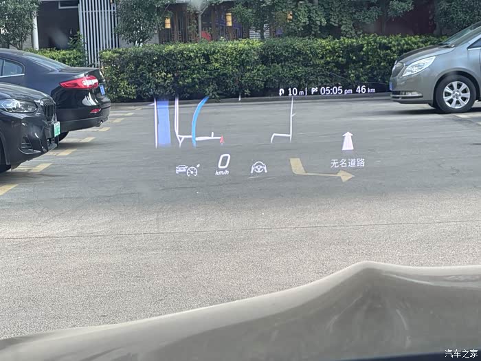 【图】2025款奔驰GLE450升级HUD抬头显示，显著提升驾驶安全性与便捷性_奔驰GLE论坛_汽车之家论坛