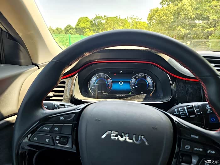 【图】欣赏我家帅气的AX7，日常代步表现不错_东风风神AX7论坛_汽车之家论坛