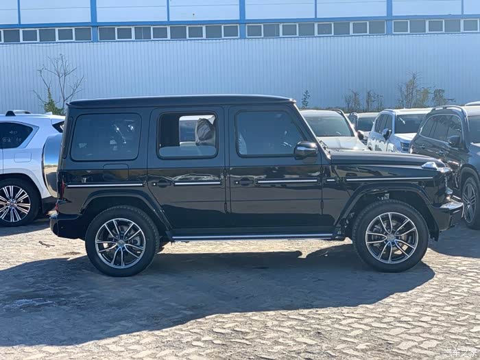 【图】25款韩版奔驰G450d ?黑/棕 第一批交车 185万现车_奔驰G级论坛_汽车之家论坛