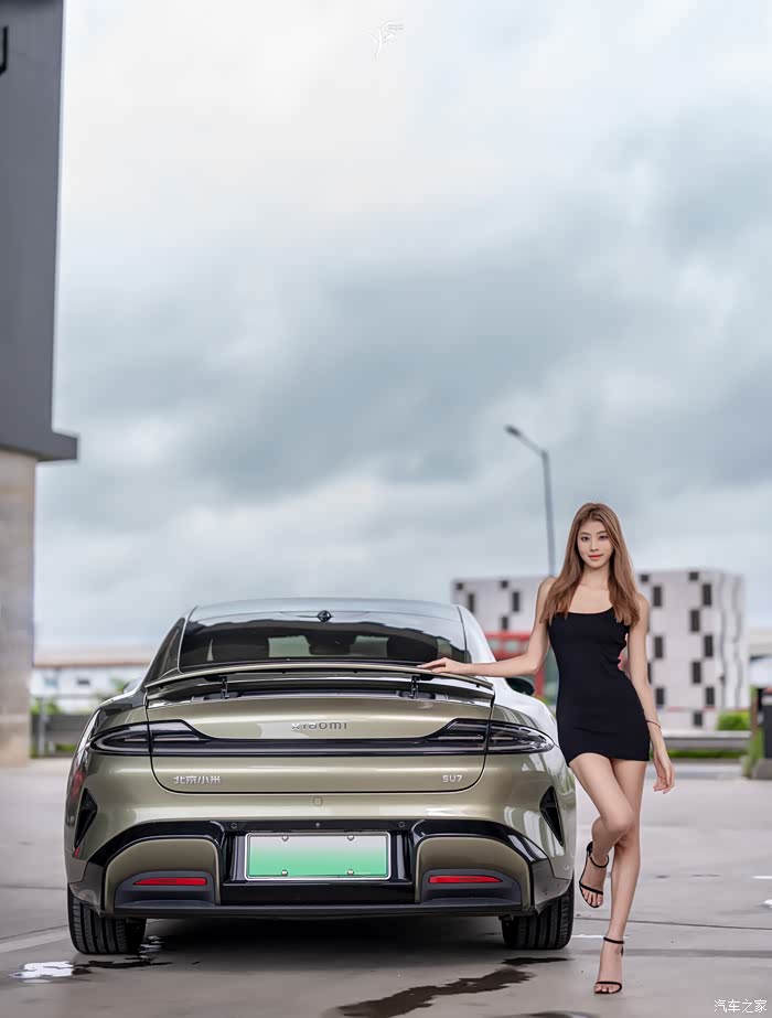 【图】【美女的车】小姐姐也为之倾倒的小米SU7_小米SU7论坛_汽车之家论坛