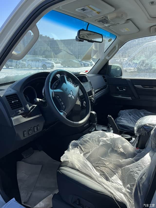 【图】三菱帕杰罗V93金标四驱3.0L配置_帕杰罗论坛_汽车之家论坛