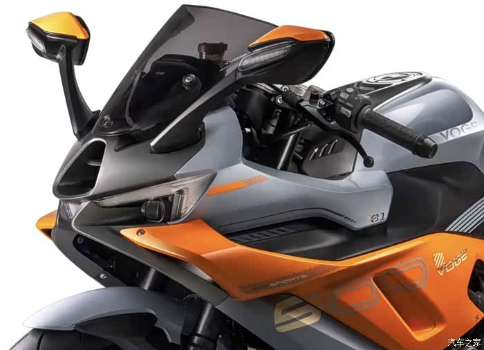 【图】无极 RR500S 四缸仿赛亮相工信部，设计大胆超乎想象_摩托车论坛_汽车之家论坛