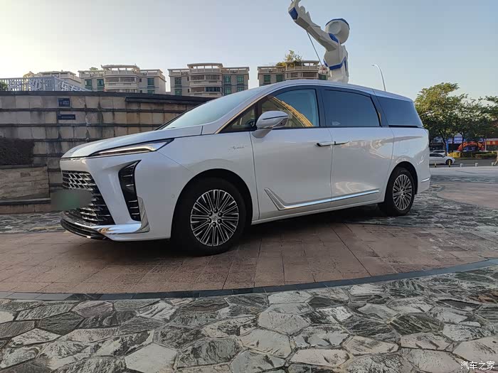 【图】在全新GL8陆尊和GL8 PHEV之间过纠结来看看我的用车分_别克GL8新能源论坛_汽车之家论坛