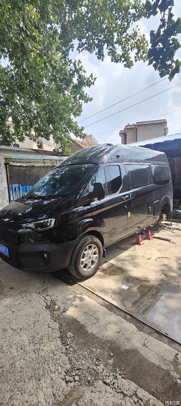 汽车之家|新全顺V362B型房车到店升级底盘作业空气悬挂前后减震器|全顺|论坛