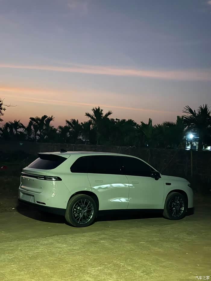 【图】零跑B10 vs C10保姆级选购攻略！不同家庭需求对号入座_零跑C10论坛_汽车之家论坛