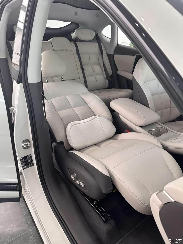 【图】LS6、7X、07三车看完，说说真实感受_智己LS6论坛_汽车之家论坛