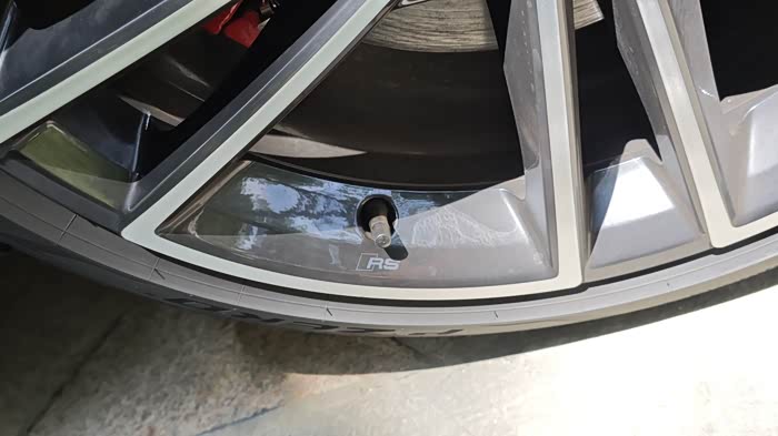 【图】入住奥迪论坛第一帖-2024款A4L45臻选提车作业_奥迪A4L论坛_汽车之家论坛