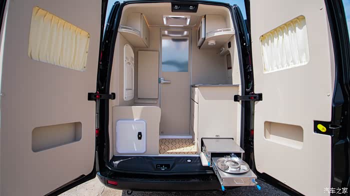 【图】公认最好的小型房车/趣蜂B680福特V362底盘打造商旅全能小房车_房车论坛_汽车之家论坛