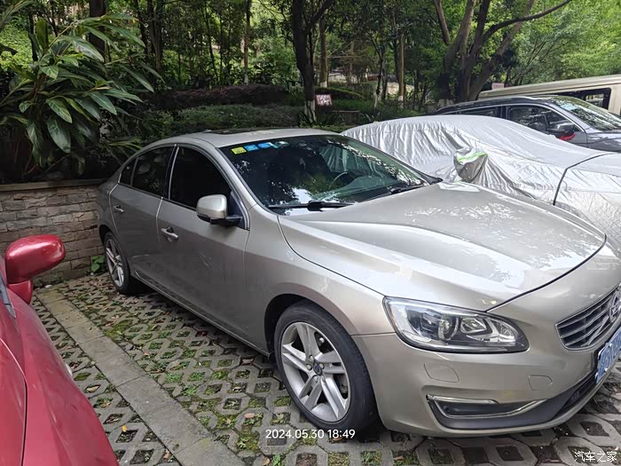【图】15年12月个人一手车，10.38万公里的s60L ，车况好_沃尔沃S60论坛_汽车之家论坛