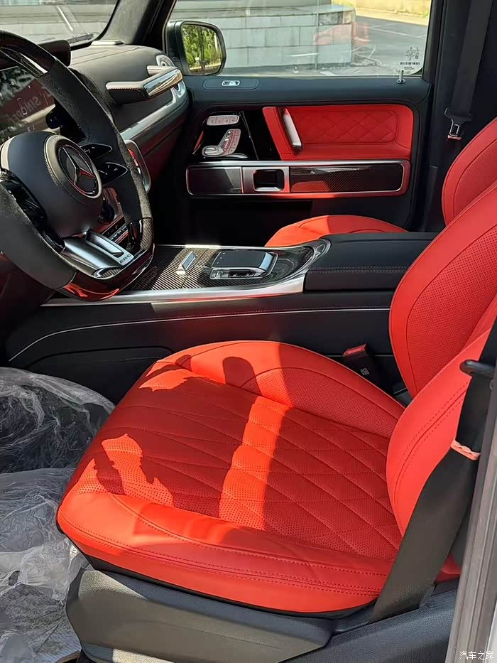 【图】25款加规奔驰G63 白/红_奔驰GLC论坛_汽车之家论坛