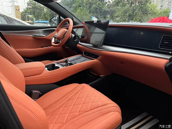 【图】很有颜值的车，我的小礼物海狮07EV_海狮07 EV论坛_汽车之家论坛