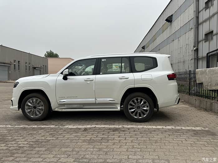 【图】24款3.5酷路泽GXR 大科威特 白/米 86_兰德酷路泽论坛_汽车之家论坛