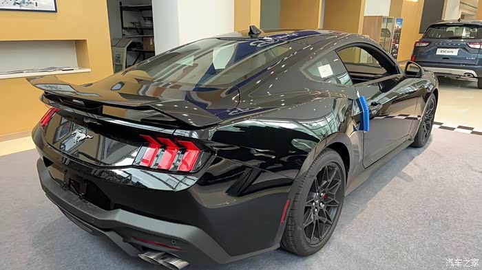 【图】全新第七代Mustang震撼来袭_Mustang论坛_汽车之家论坛