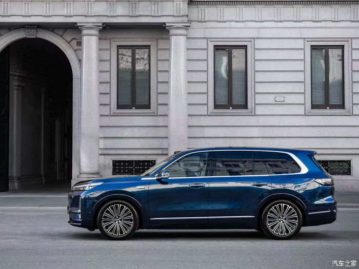 【图】风云T11和银河M9如此相似，谁剽窃了谁，还是大道同归_风云T11论坛_汽车之家论坛