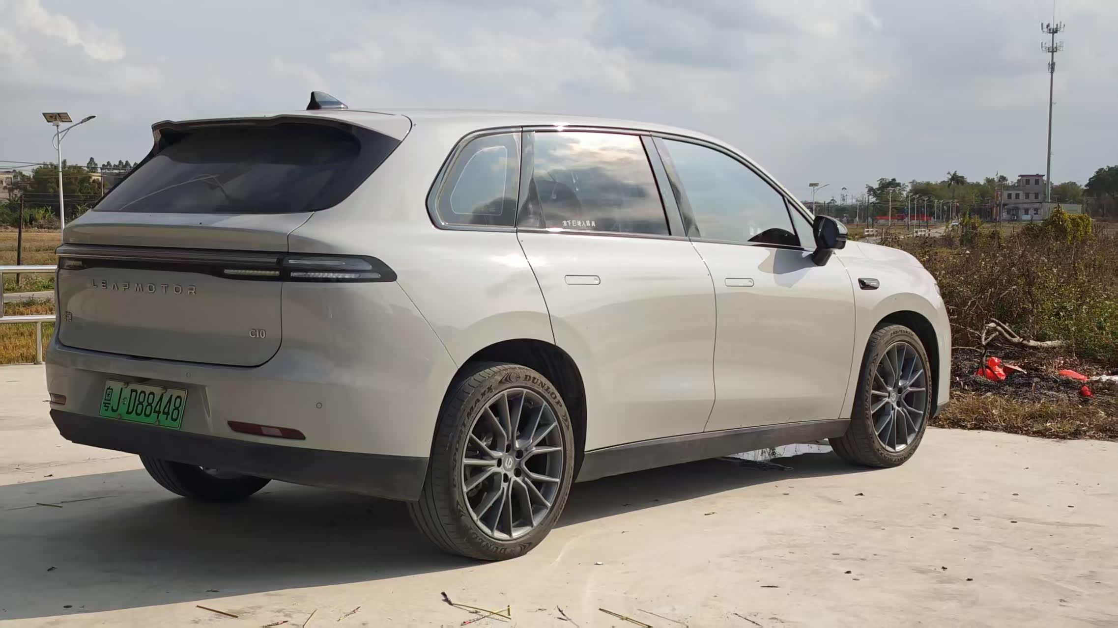 【图】作为同从油车“叛逃”到电车阵营的零跑C10 530车主，夏天_零跑C10论坛_汽车之家论坛