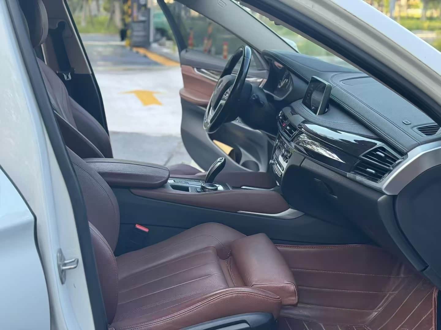 【图】新到17年差根烟宝马x6，2.0t，原版，13万公里数真实，_宝马X6论坛_汽车之家论坛