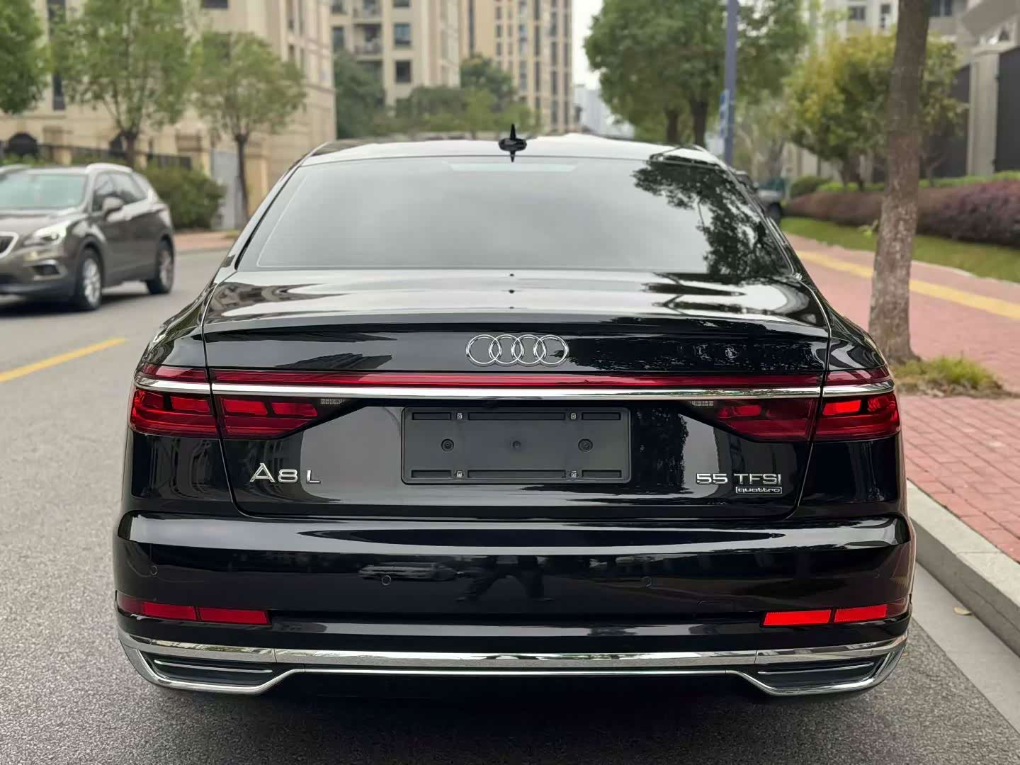 【图】最新购入:19年11月上牌 奥迪A8L 3.0T 四驱 4座_奥迪A8论坛_汽车之家论坛