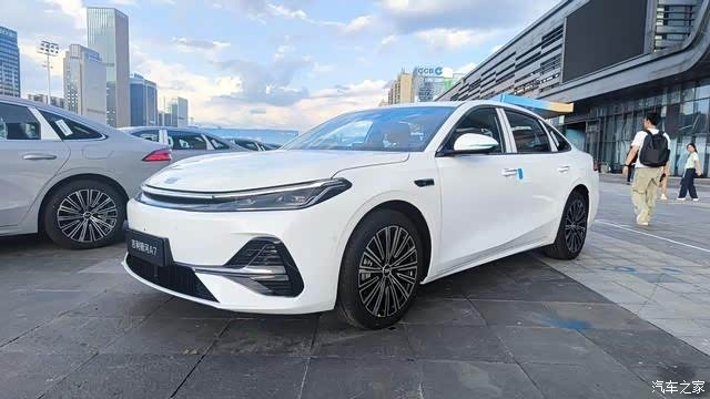 【图】2.67L油耗+2845mm轴距，详解吉利银河A7_银河A7论坛_汽车之家论坛