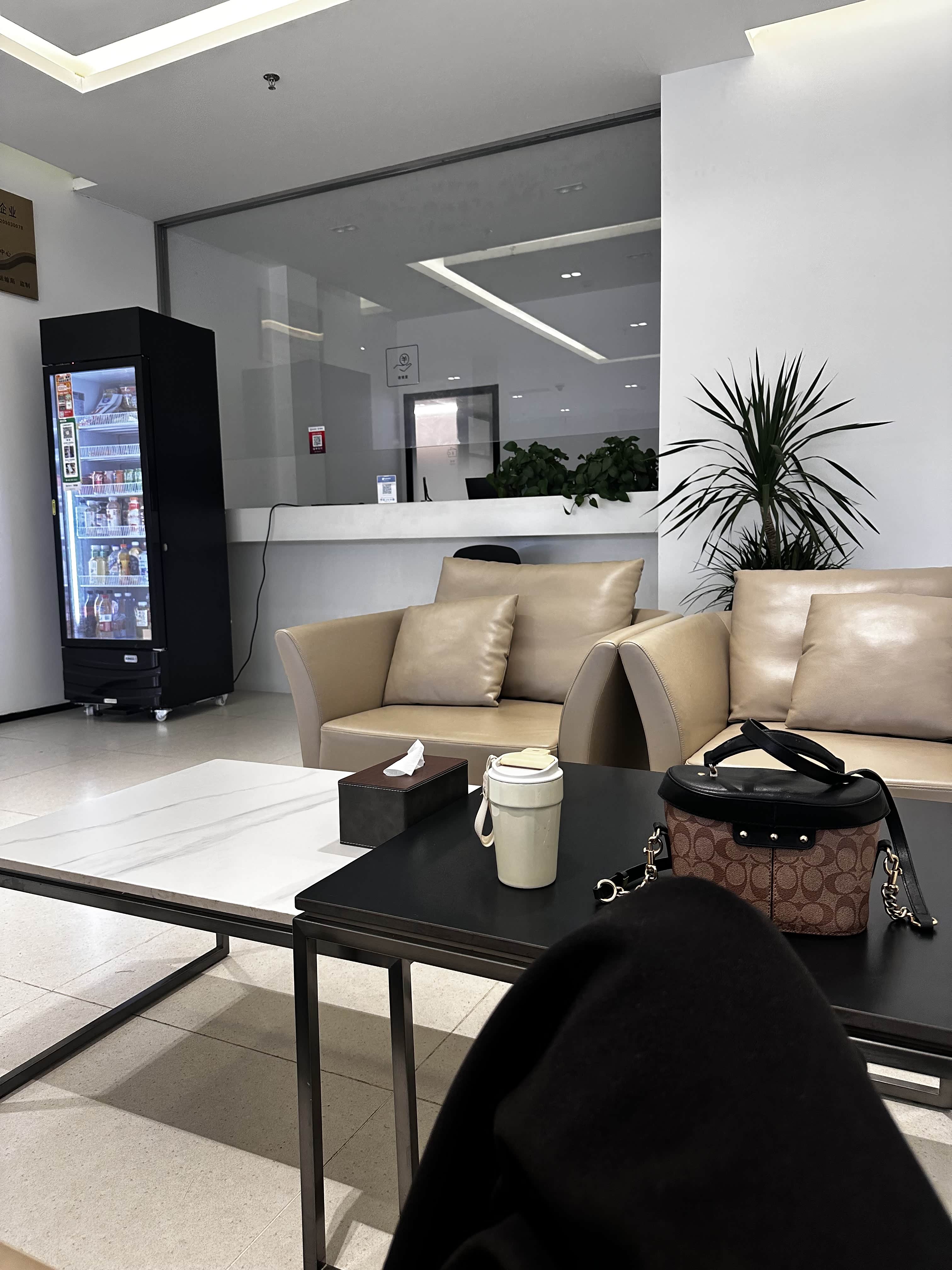 【图】问界轮胎扎钉，售后高效救援，让危机显露出服务的另一重深度！_问界M7论坛_汽车之家论坛