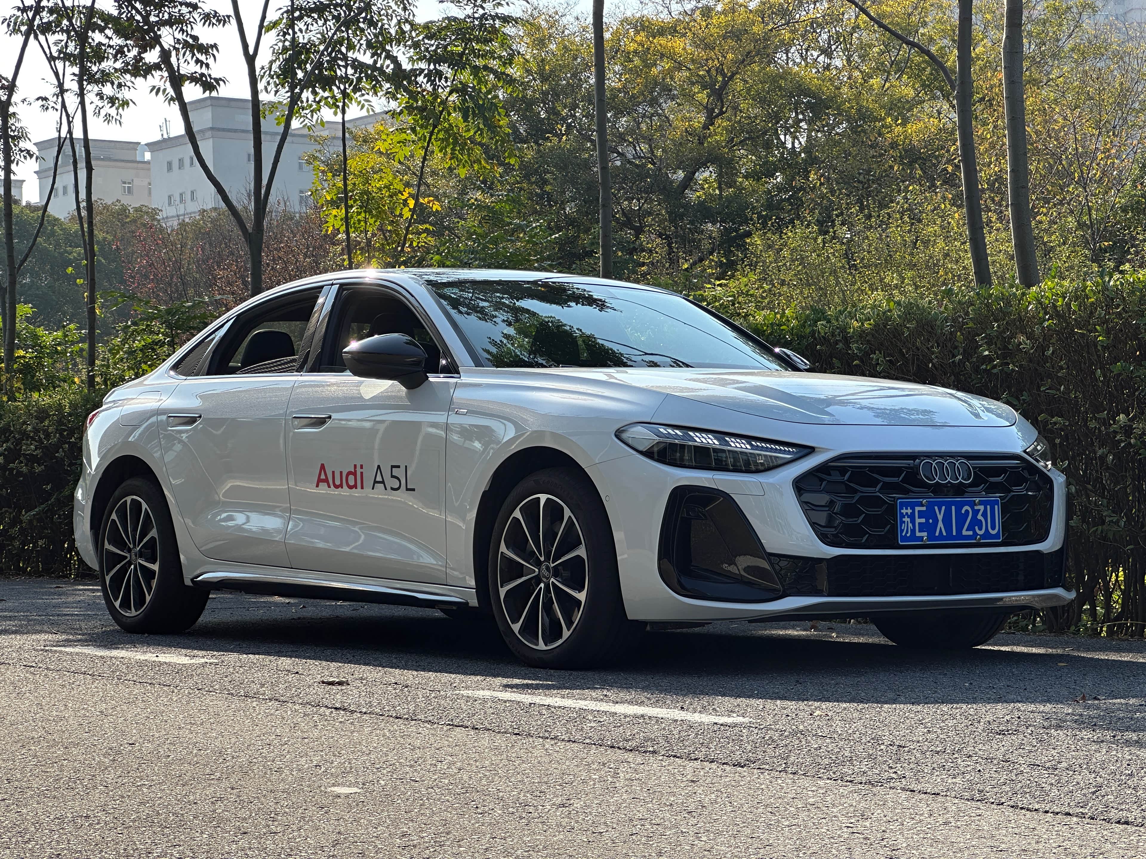 【图】试驾体验一汽奥迪A5L，全新升级亮点多多_奥迪A5L论坛_汽车之家论坛