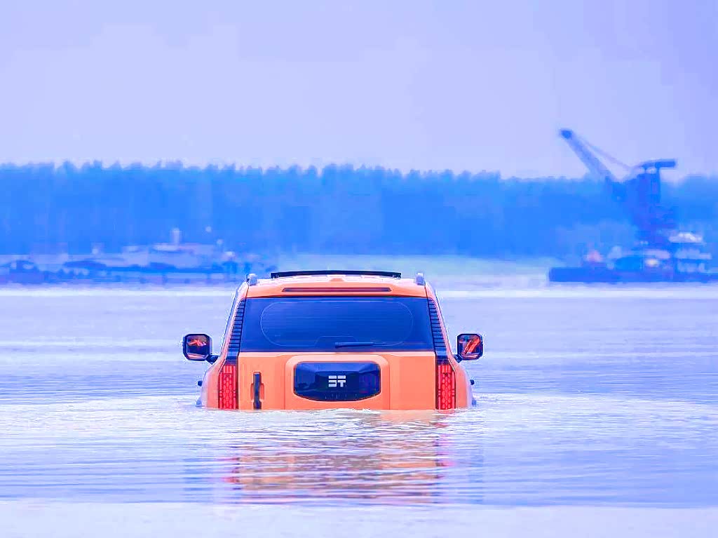 【图】纵横G700和仰望U8:划水谁更牛？_纵横G700论坛_汽车之家论坛