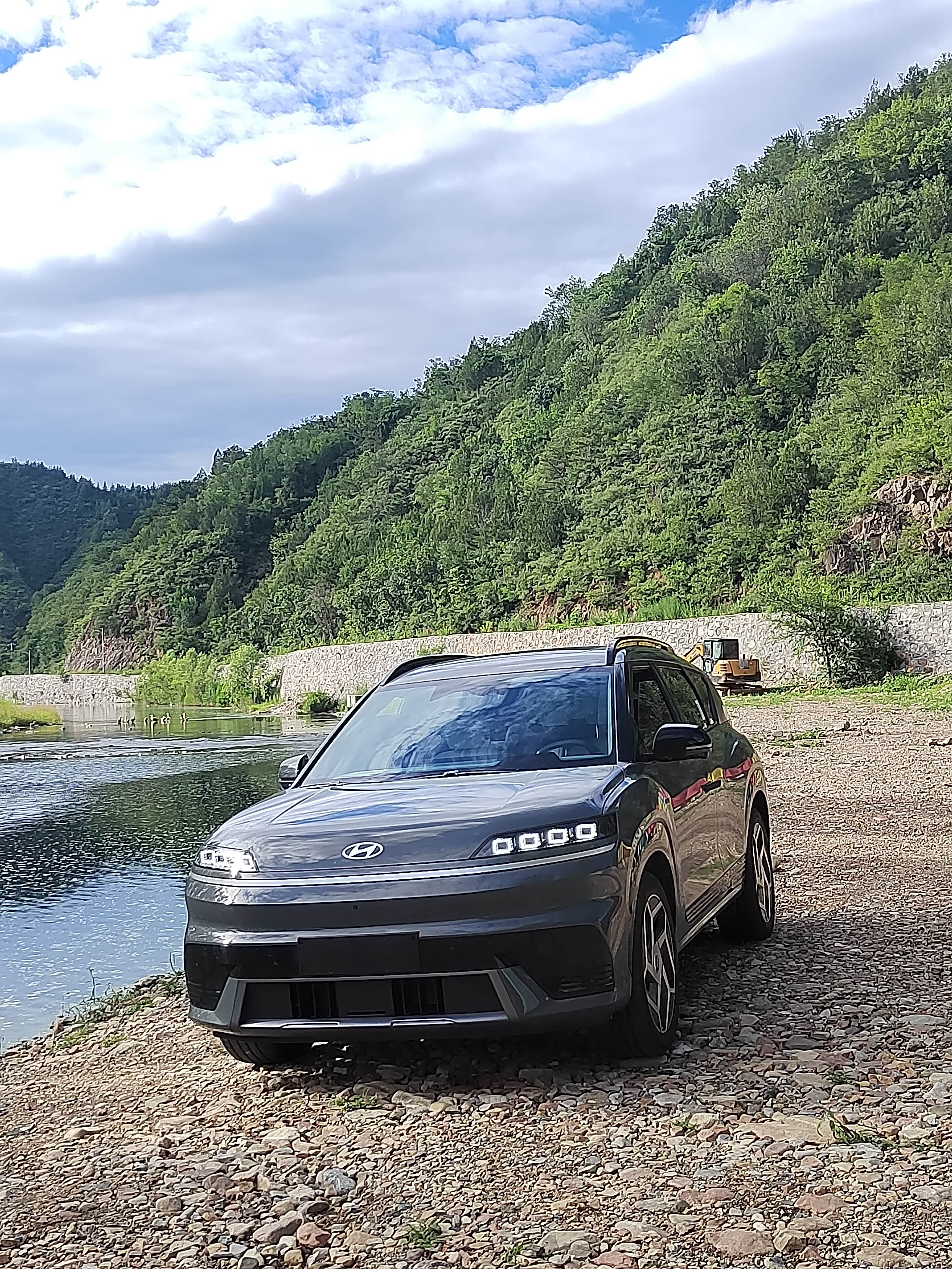 【图】北京现代EO是一款纯电紧凑型SUV，于2025年10月29日_北京论坛_汽车之家论坛