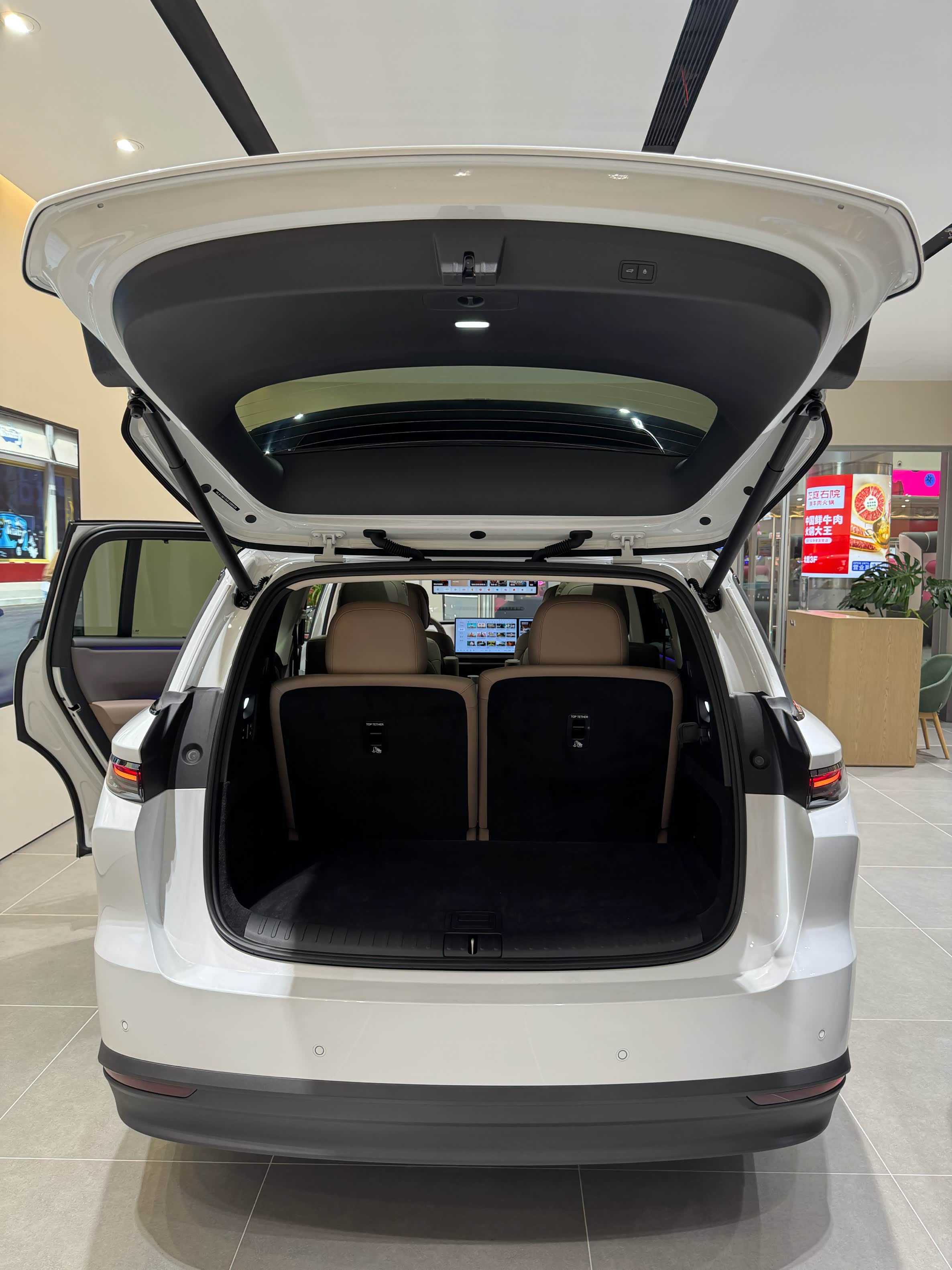 【图】理想i8为了网上的风评而降价！比特斯拉YL有东西！_理想i8论坛_汽车之家论坛