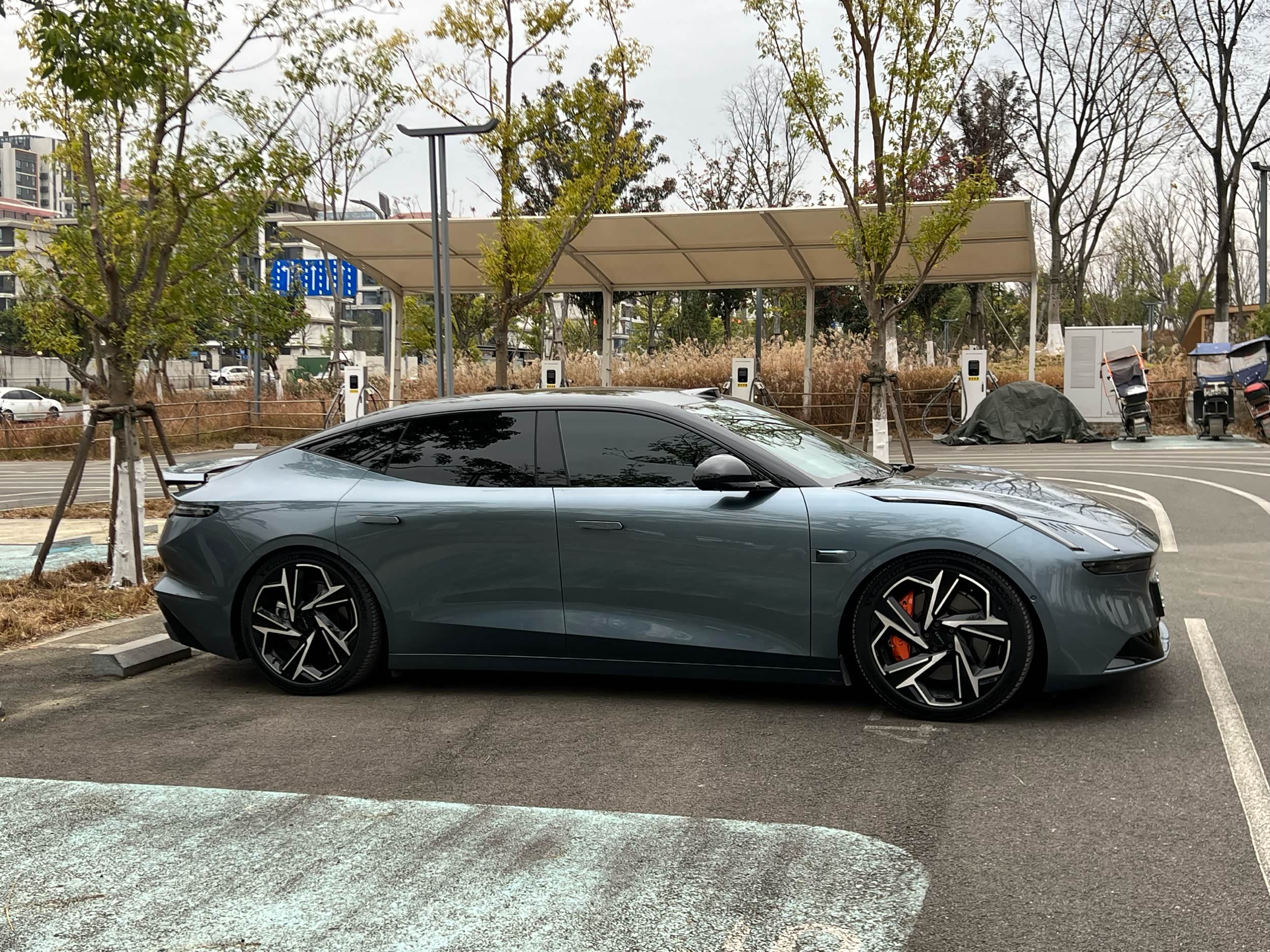 【图】国产最帅电轿 性能车杀手_领克Z10论坛_汽车之家论坛