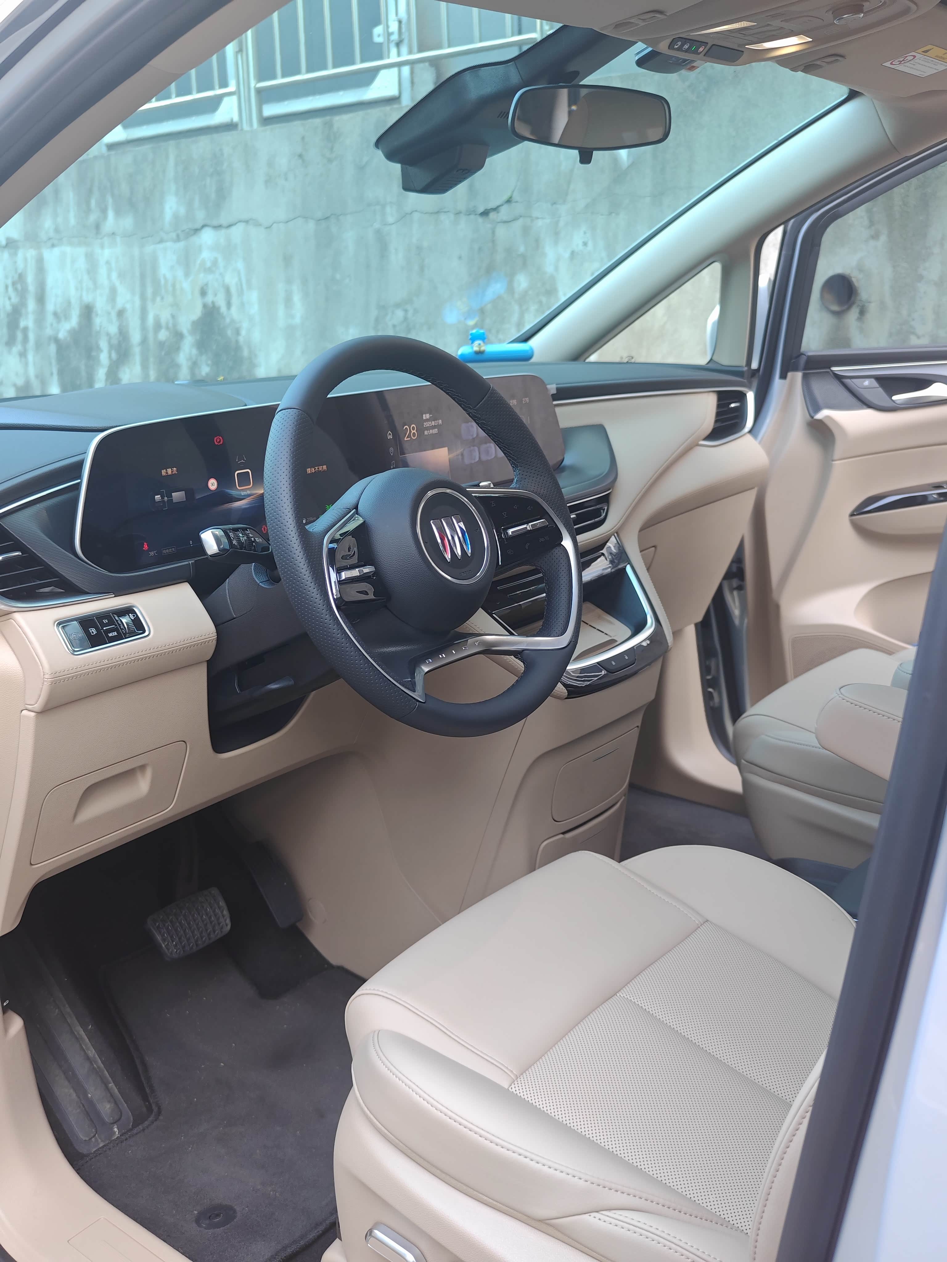 【图】到底是什么人在买GL8陆尚？_别克GL8论坛_汽车之家论坛