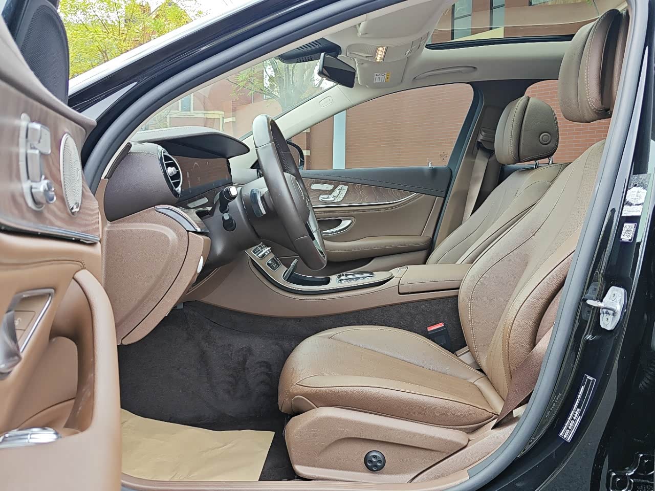 【图】21款奔驰E300L豪华，原厂黑立棕，全车原版仅一处补漆带隐_奔驰E级论坛_汽车之家论坛