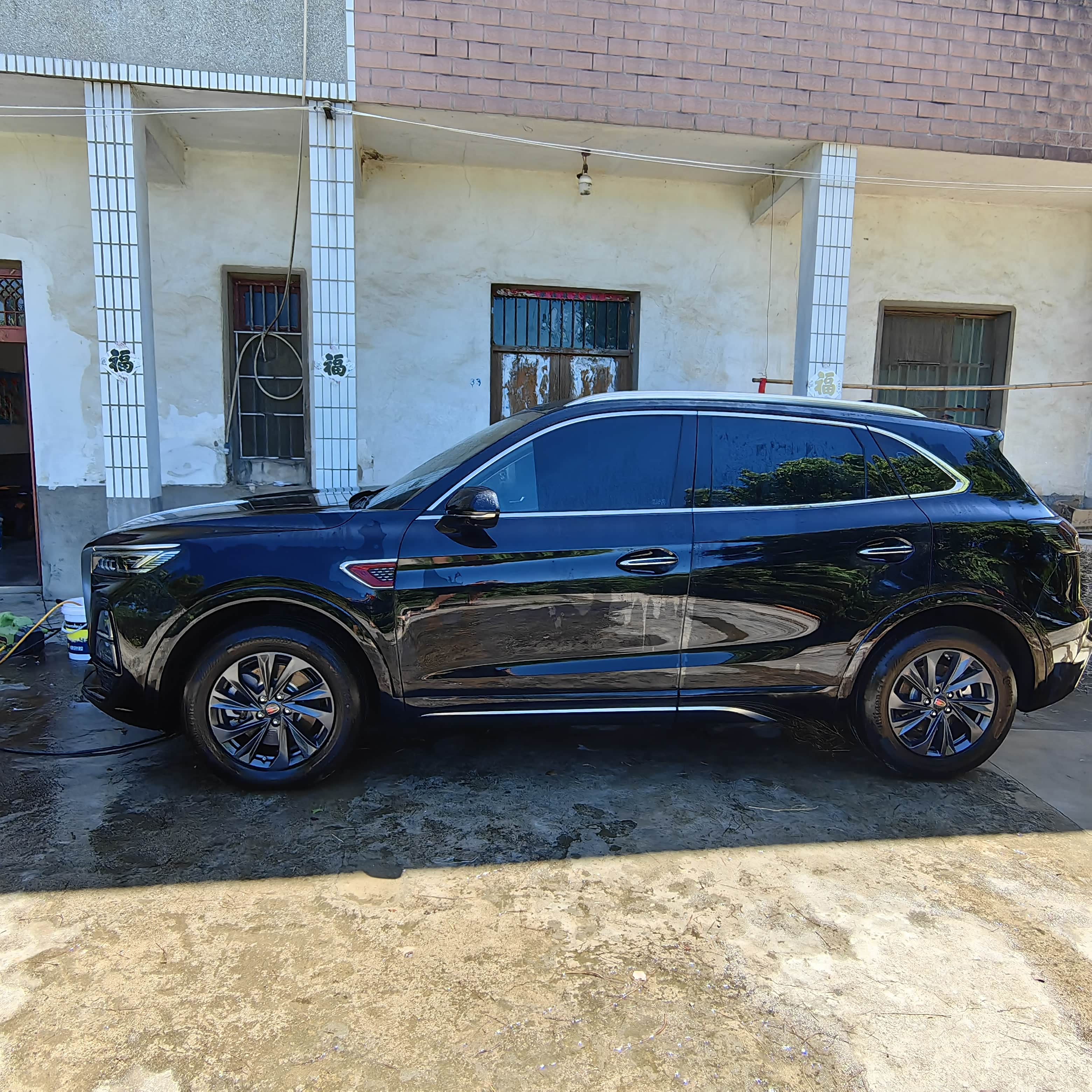 红旗hs5，黑色车漆好坏_红旗HS5论坛_手机汽车之家