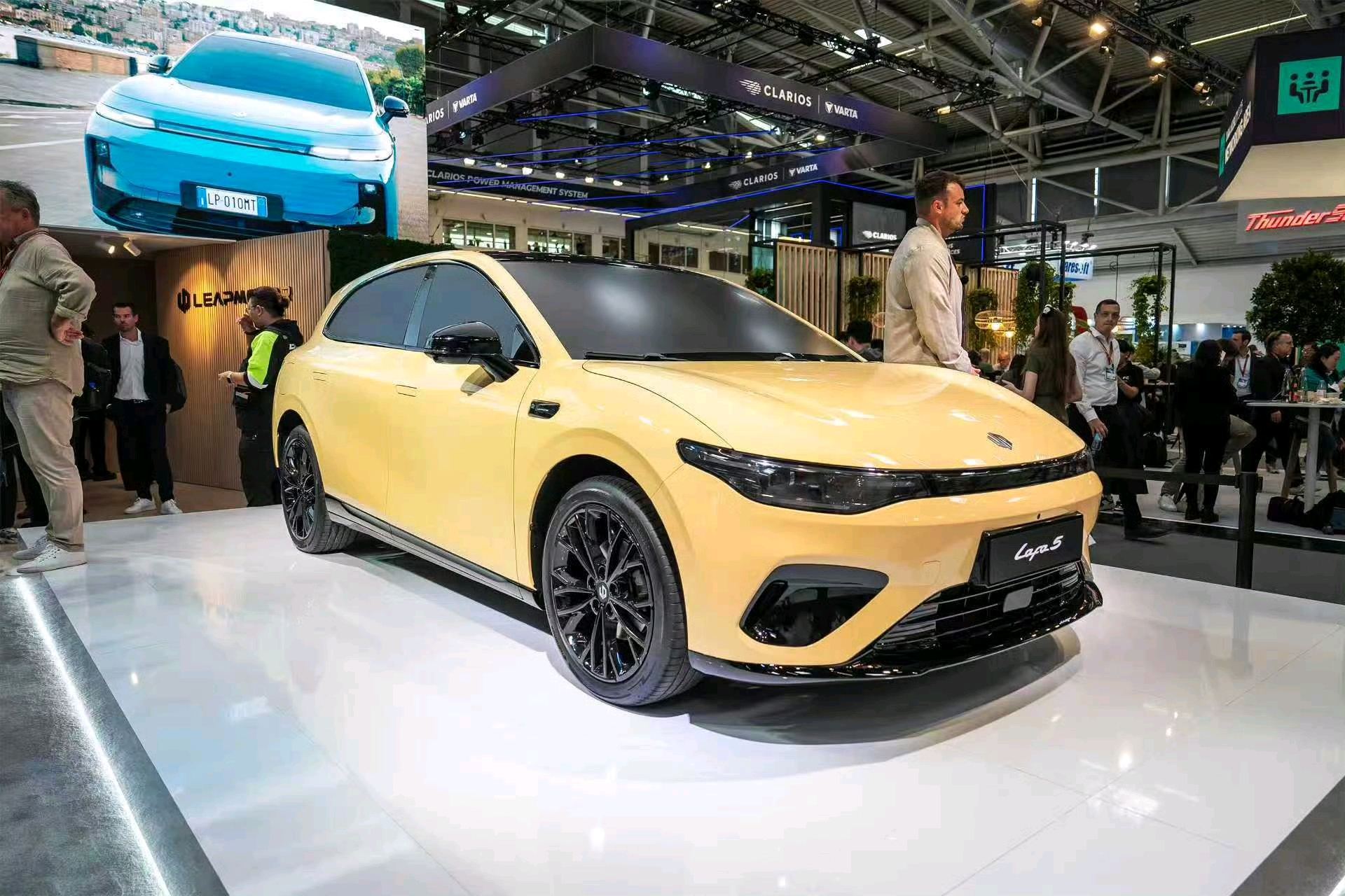 【图】零跑Lafa5首秀惊艳登场_南通论坛_汽车之家论坛