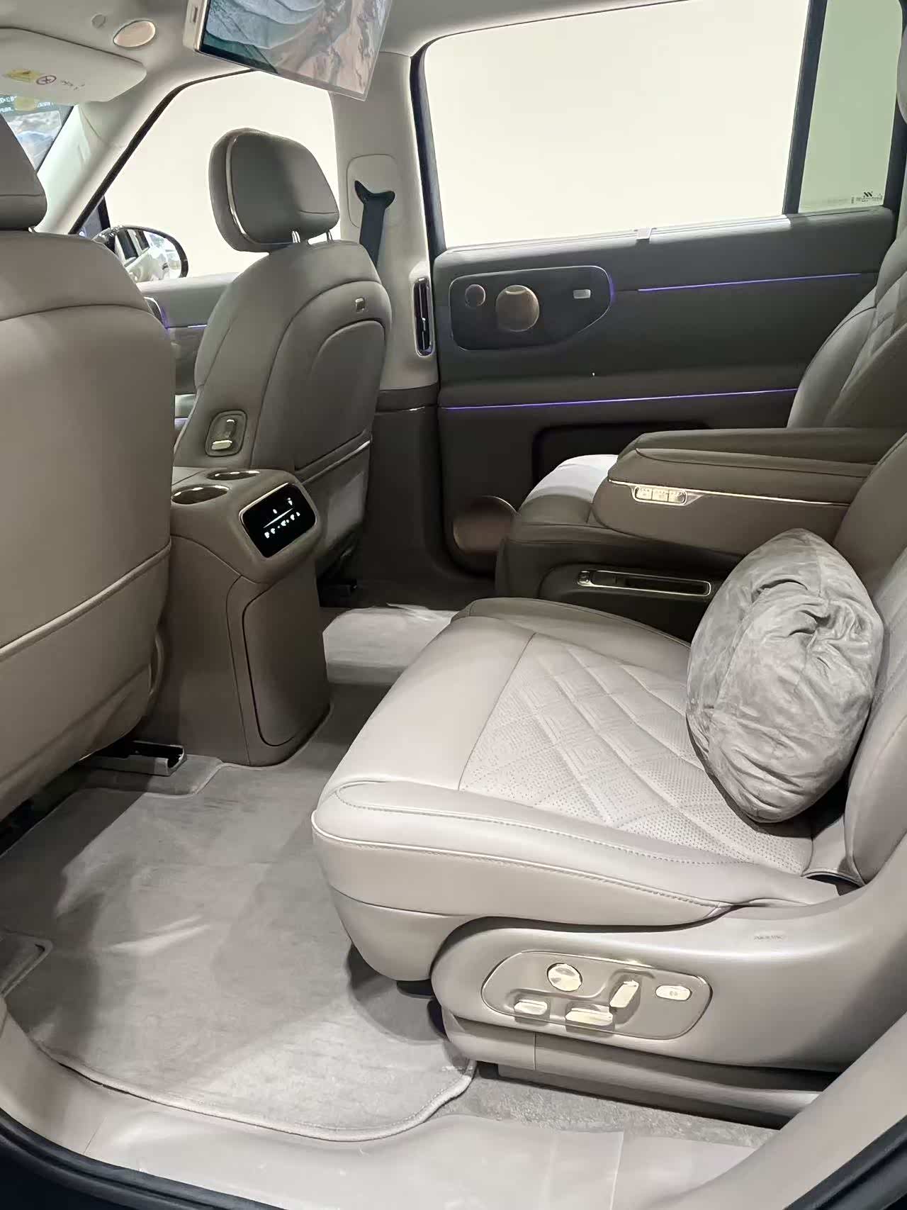 【图】上汽旗舰，智己LS9，30万级最具性价比的SUV_智己LS9论坛_汽车之家论坛