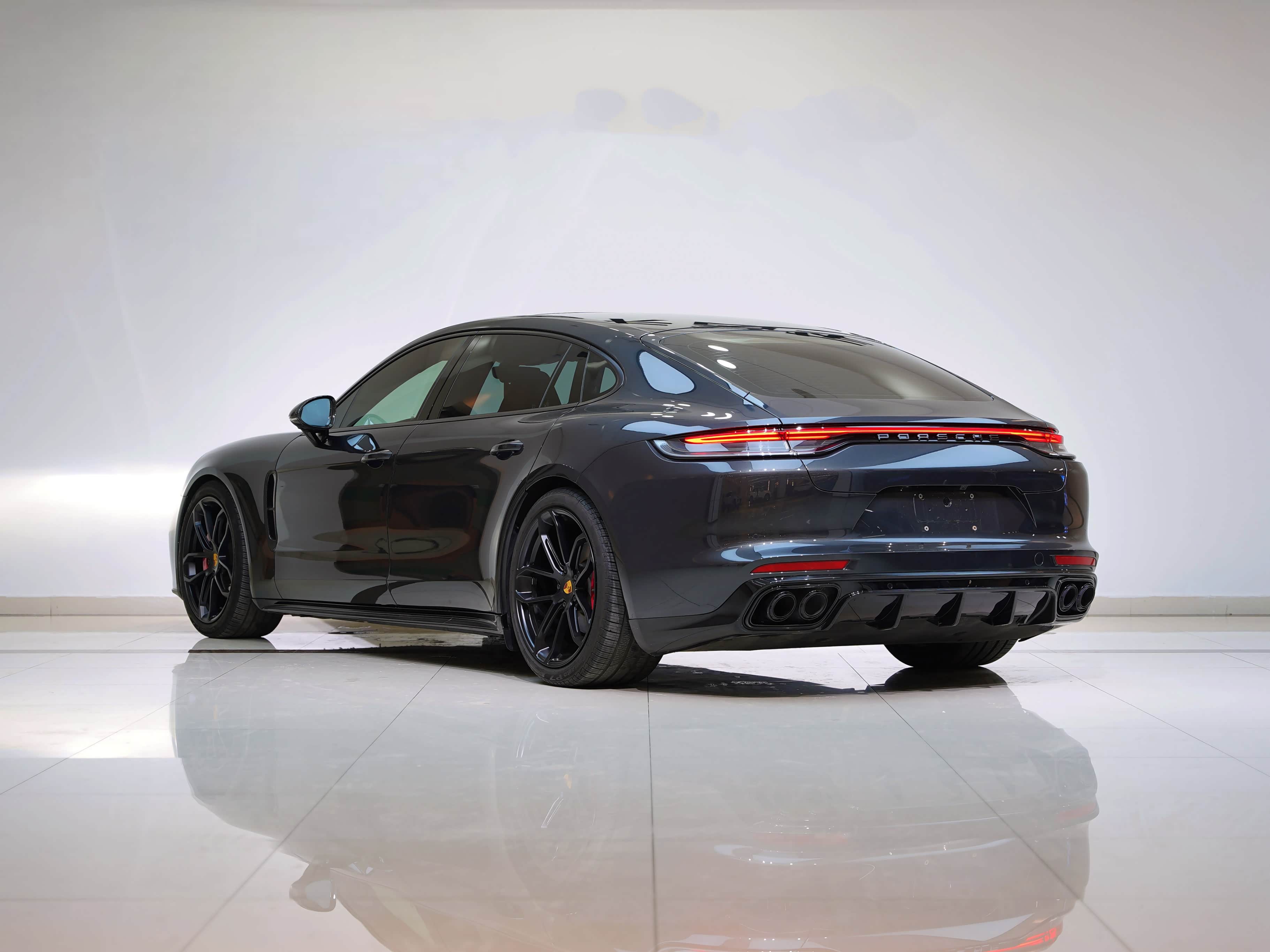 【图】保时捷 Panamera 22款 4 行政加长版 2.9T_Panamera论坛_汽车之家论坛