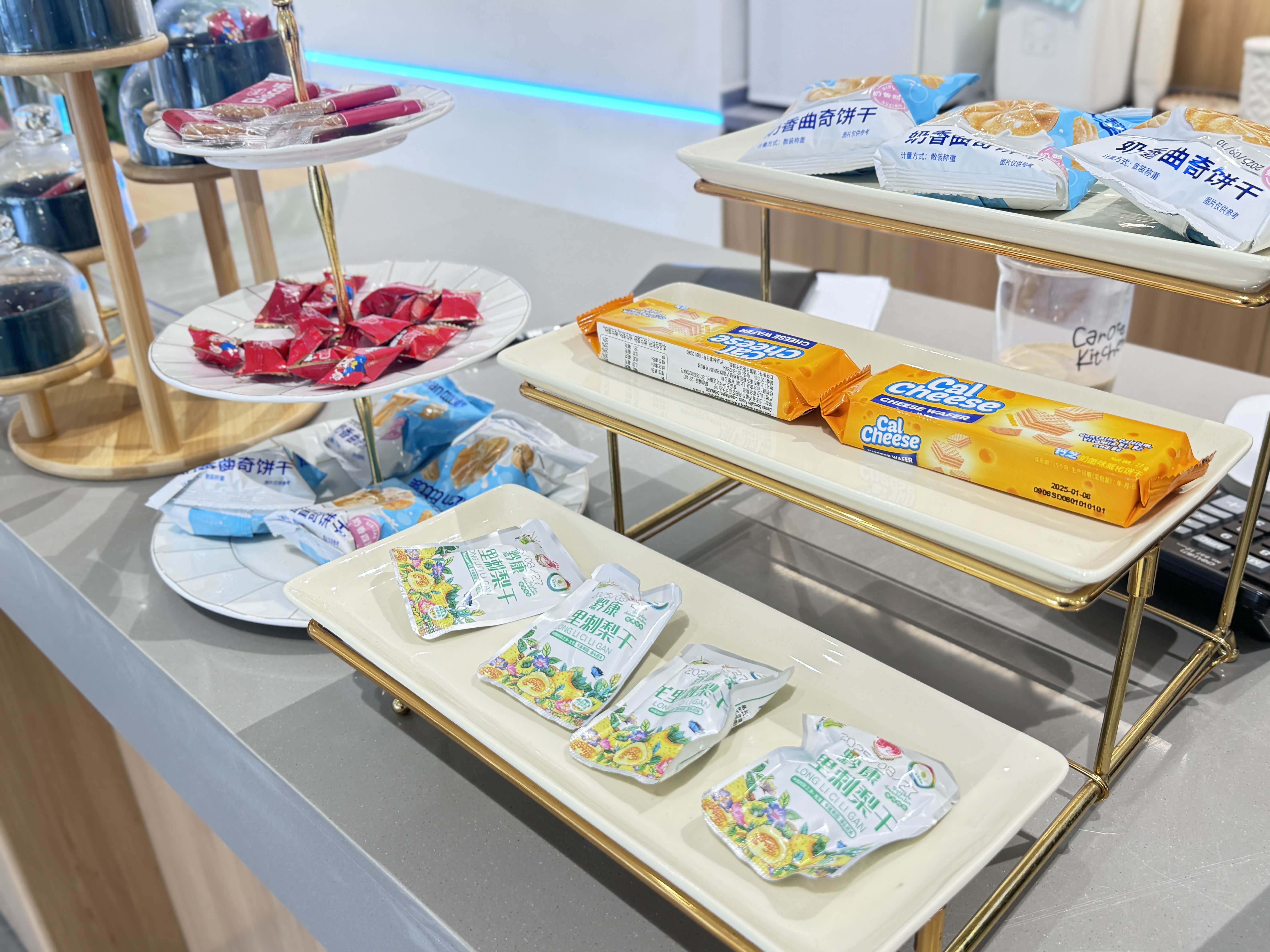 【图】带弟弟去腾势看N8L 工作人员主动安排早饭让人感动_腾势论坛_汽车之家论坛