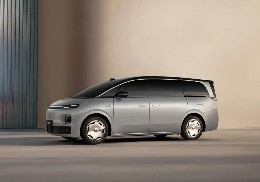 【图】谁说零跑没有豪华MPV的，这不，零跑D99不就来了，一看这图_零跑D99论坛_汽车之家论坛