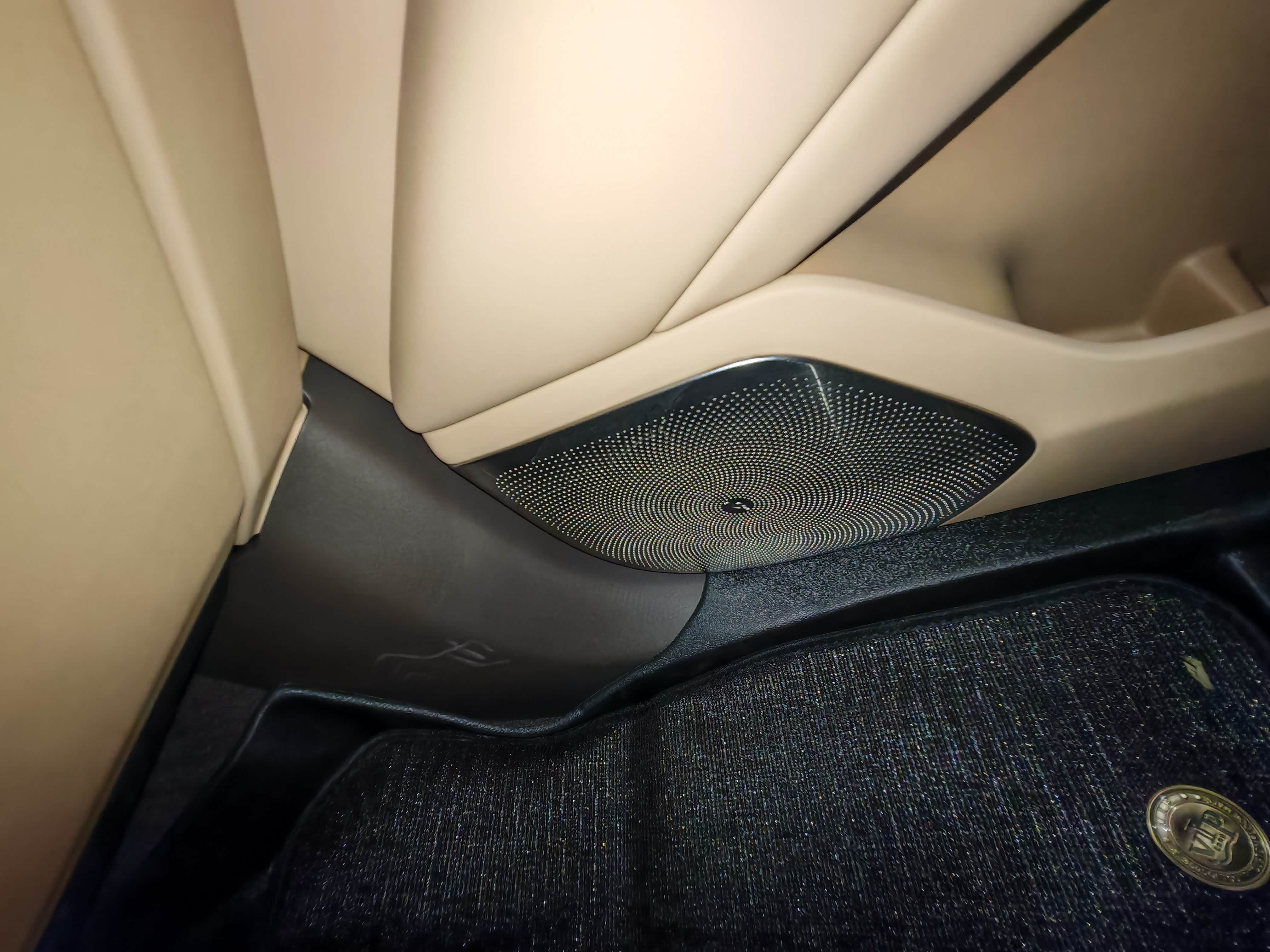 【图】拥抱未来座驾：我的长安深蓝S09提车心语 当交付中心的工作人_深蓝S09论坛_汽车之家论坛