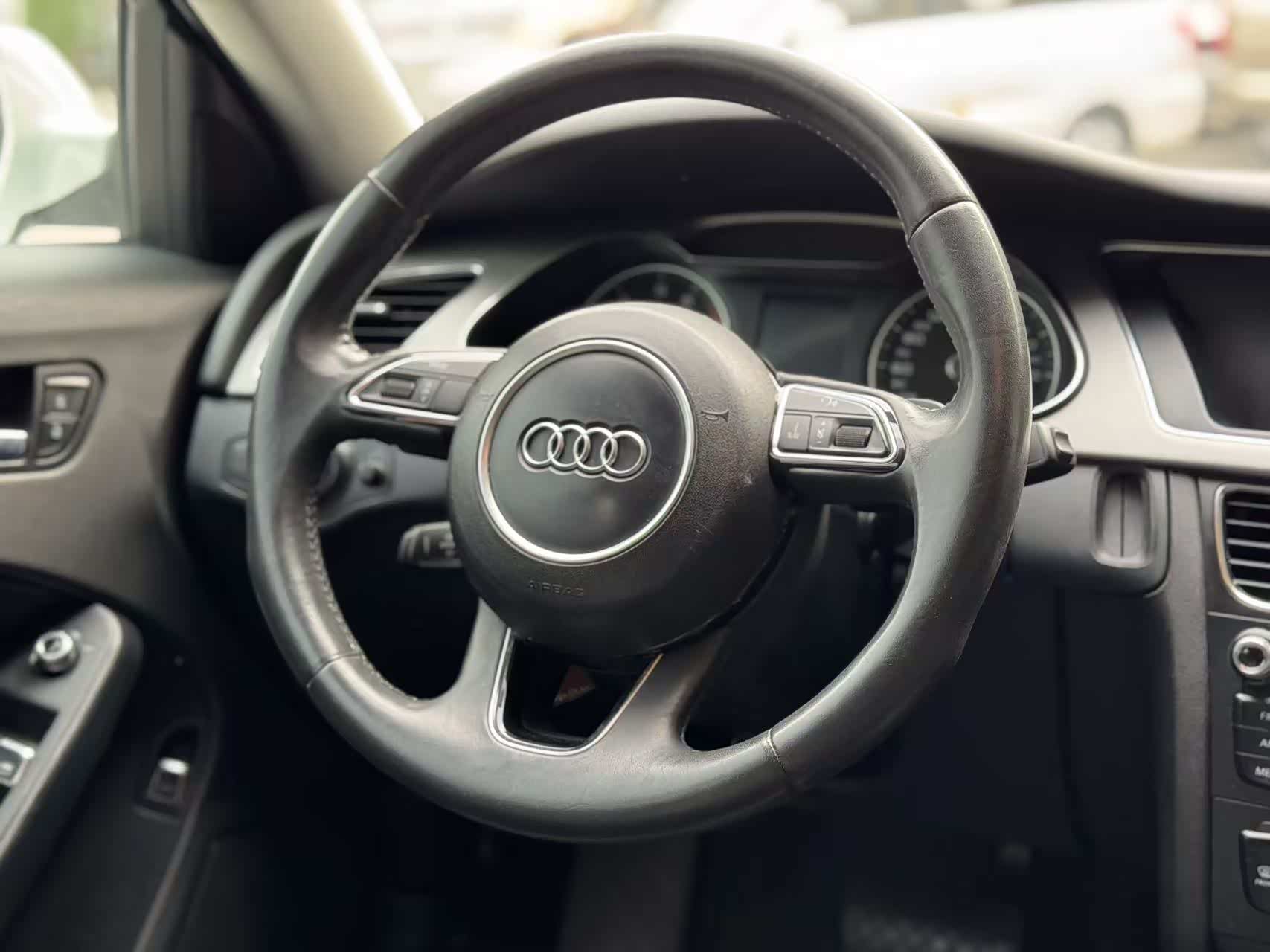 【图】14年奥迪A4L舒适版 实表10万公里 费用齐全 配置丰富_奥迪A4L论坛_汽车之家论坛