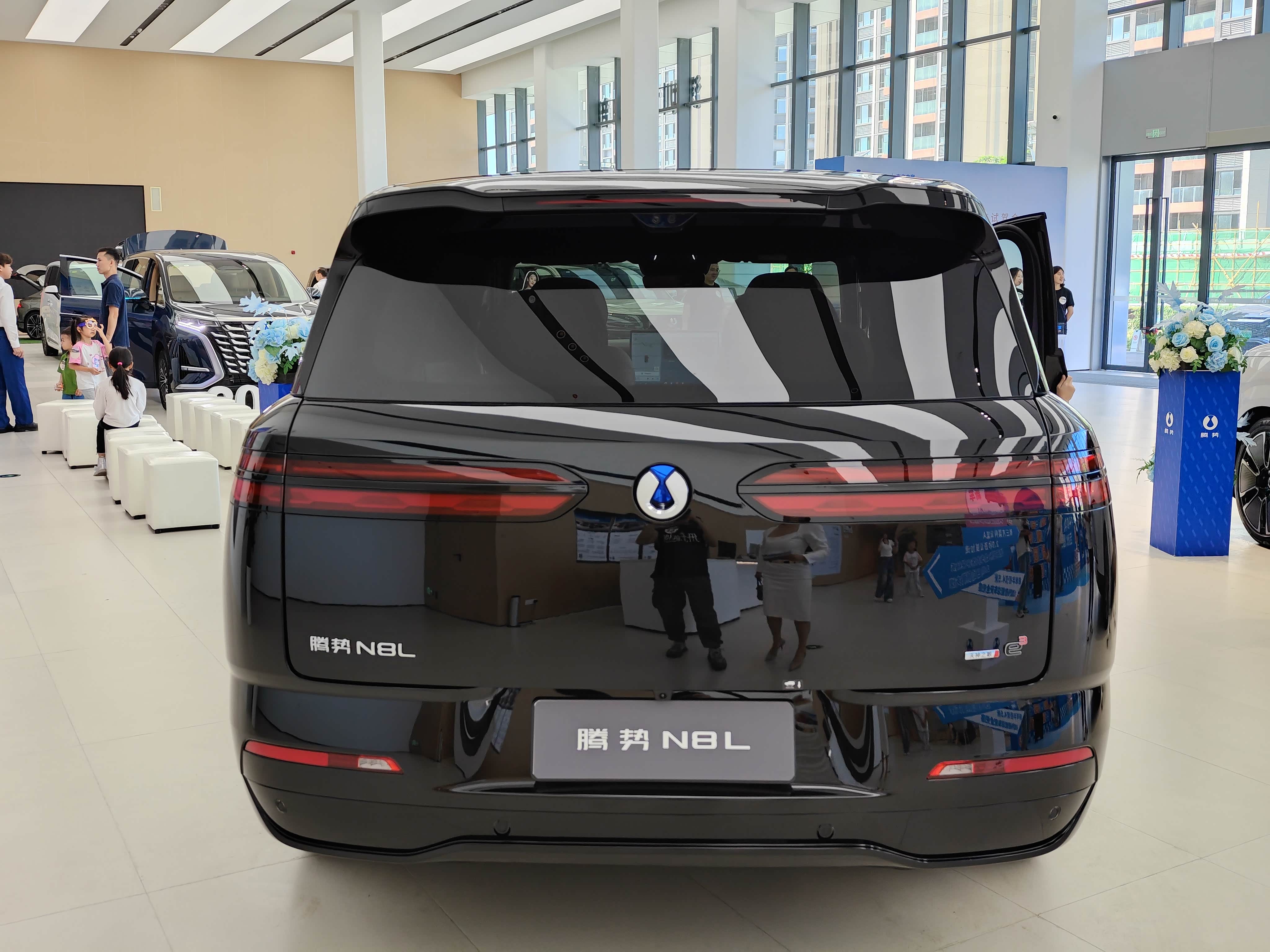 【图】#腾势N8L上市发布邀约探店试驾#空间操控双在线3.9秒破百_腾势N8L论坛_汽车之家论坛