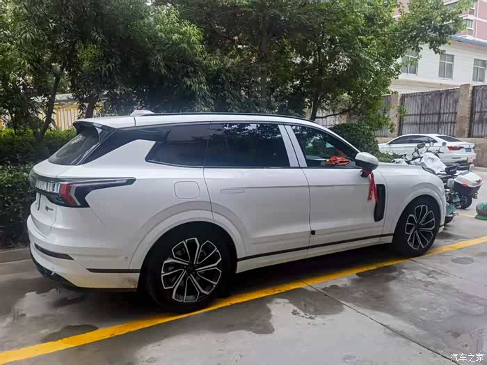 【图】喜提领克09EM-P四驱ULTRA六座，大蛤蟆越看越喜欢。_领克09 EM-P论坛_汽车之家论坛