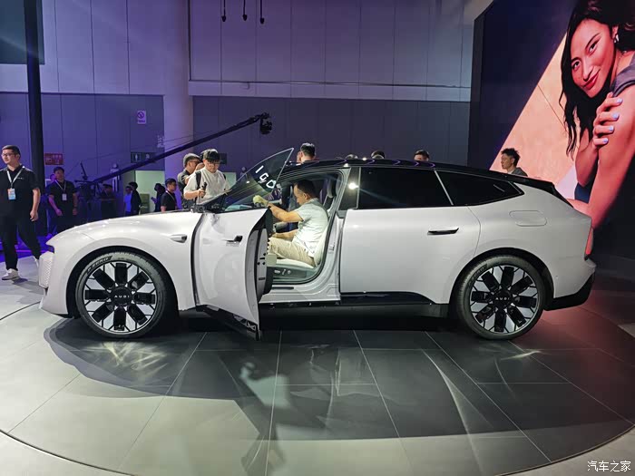 【图】【2025成都车展】带字母的电动奥迪E5，你们喜欢吗？_奥迪E5 Sportback论坛_汽车之家论坛