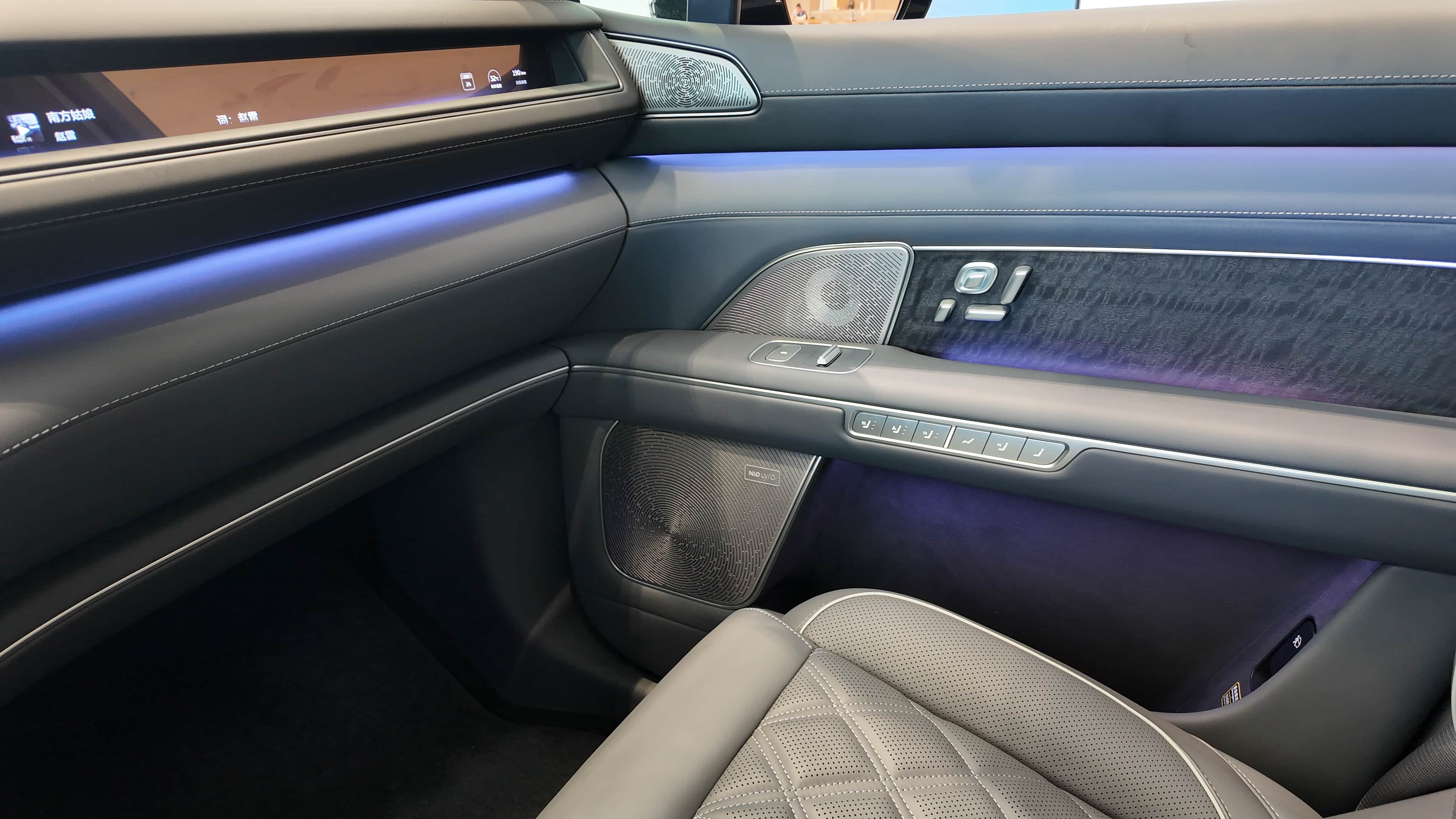 【图】陪朋友一起看了三代ES8之后_蔚来ES8论坛_汽车之家论坛