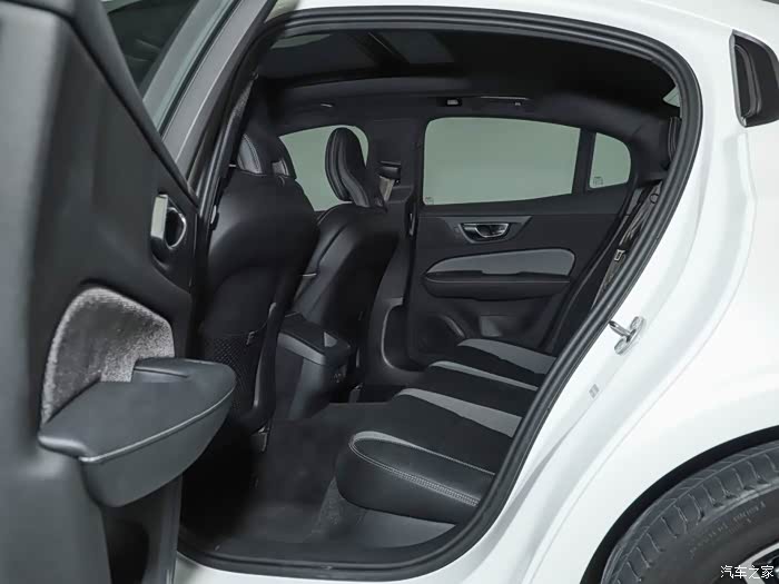 【图】2026款沃尔沃S60上市，30.69万起售，对标奥迪A4L_沃尔沃S60论坛_汽车之家论坛